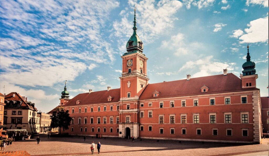 THE ROYAL CASTLE IN WARSAW – In Masovian Style THE ROYAL CASTLE IN WARSAW – In Masovian Style